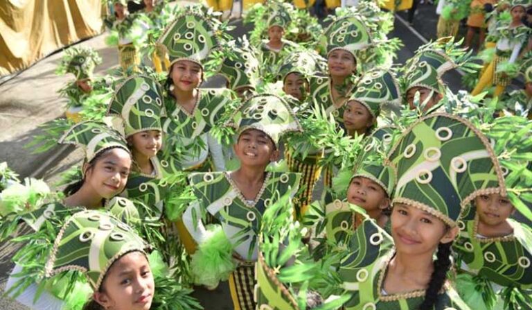 Explore Cavite City - Hanapph Online
